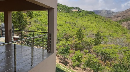 Buffalo Ridge Lodge in Nyanga